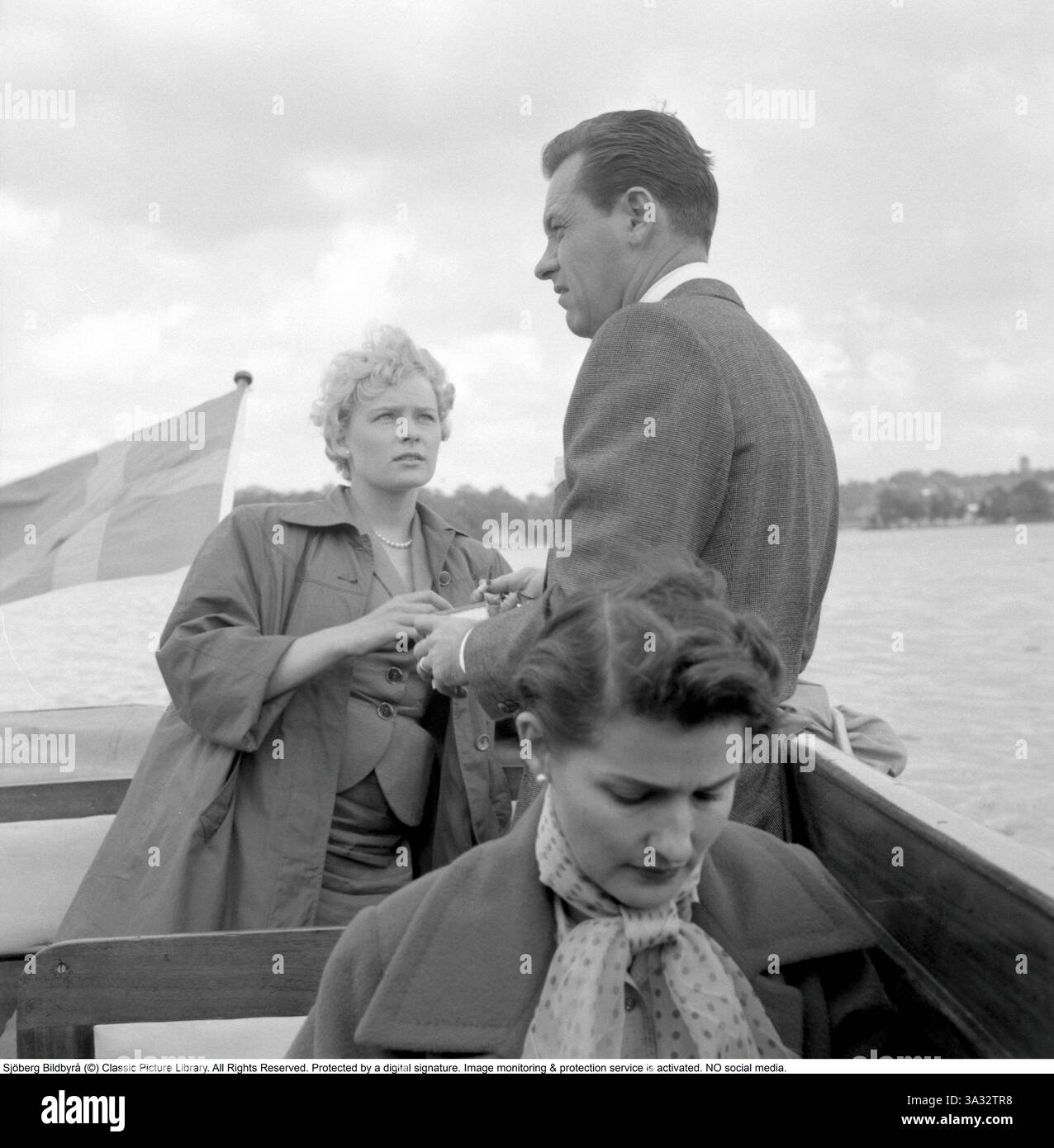 William holden brenda marshall Banque de photographies et d’images à ...