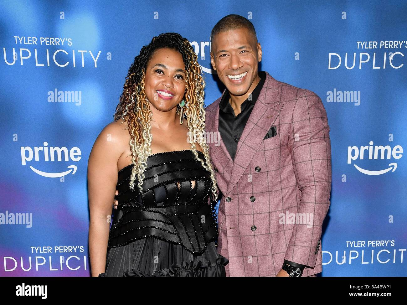 Shannon LaNier, right, and wife Chandra LaNier attend the premiere of ...