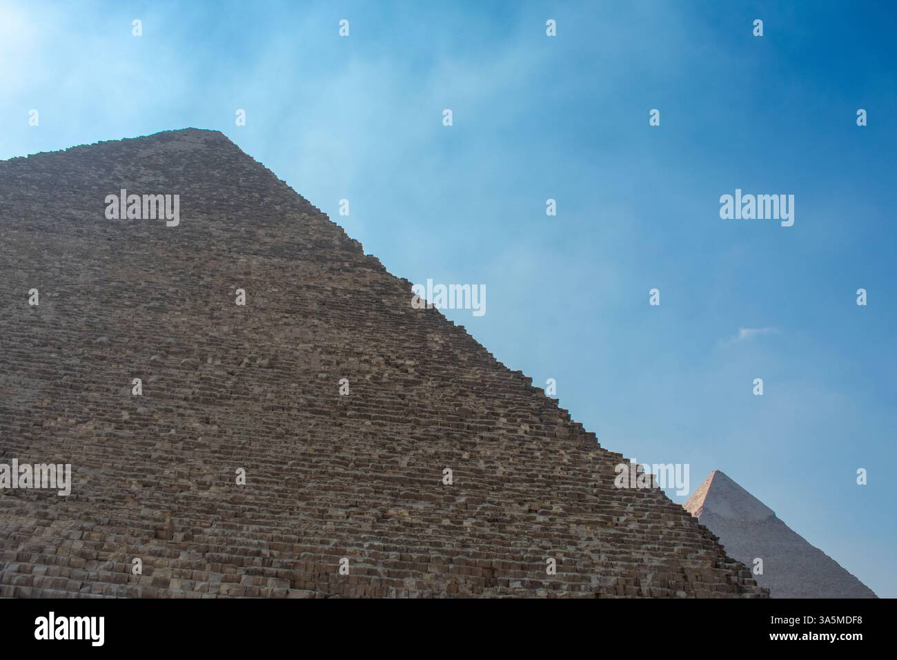 Célèbres grandes pyramides de Chephren et Khéops, le Caire, Egypte ...