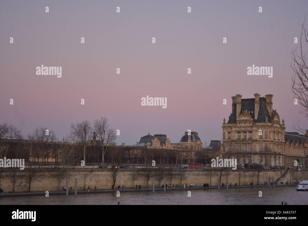 France art objects louvre museum Banque de photographies et d’images à haute résolution - Alamy