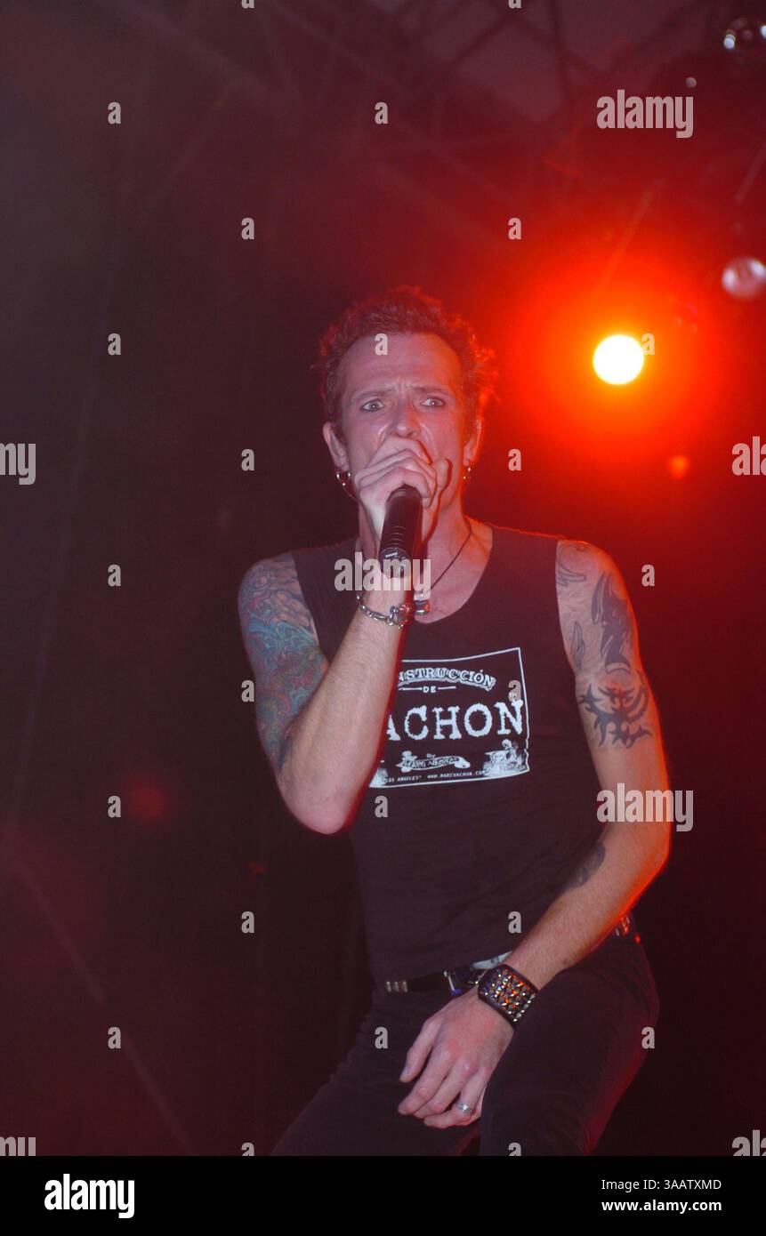 ATLANTIC City, NJ - JUIN 26 : Velvet Revolver (Slash, Scott Weiland ...