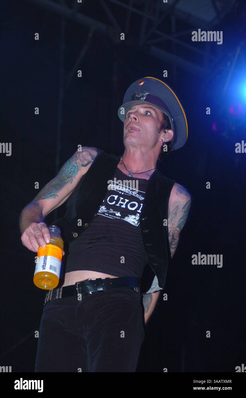 ATLANTIC City, NJ - JUIN 26 : Velvet Revolver (Slash, Scott Weiland ...