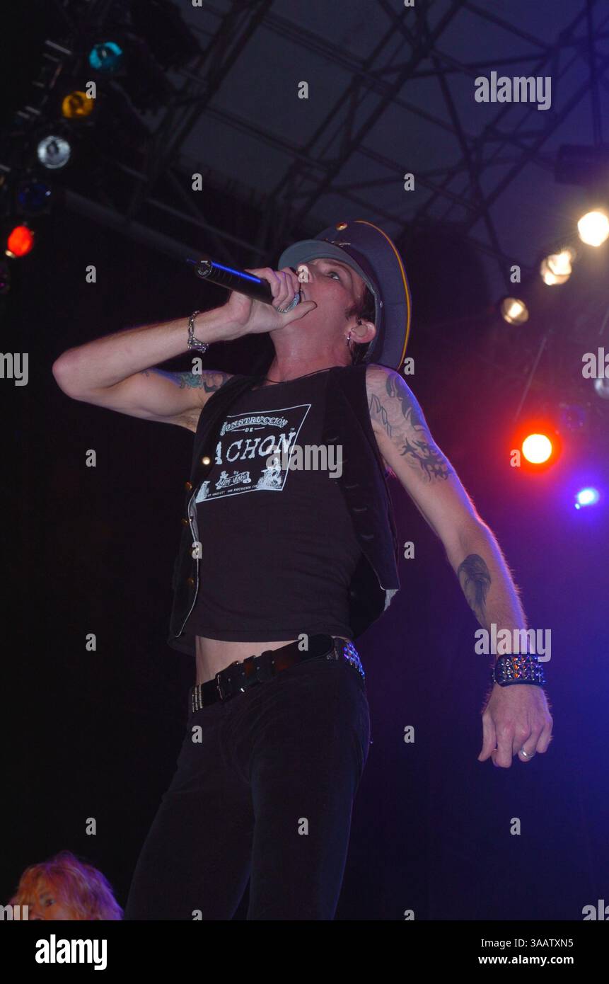 ATLANTIC City, NJ - JUIN 26 : Velvet Revolver (Slash, Scott Weiland ...
