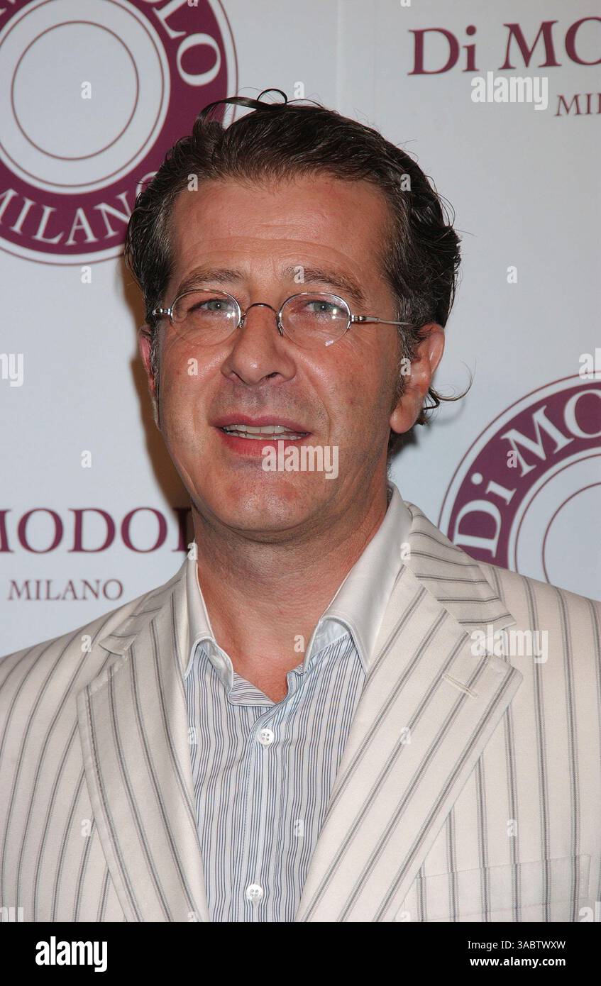 Modolo dino Banque de photographies et d’images à haute résolution - Alamy