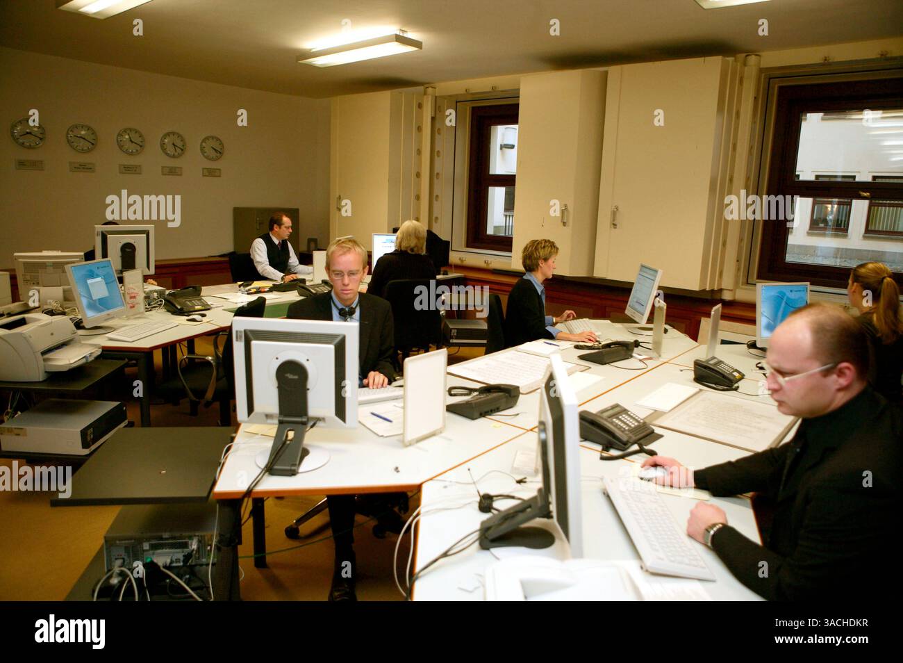 01 déc. 2005 - Berlin, ALLEMAGNE - le groupe de gestion de crise ...