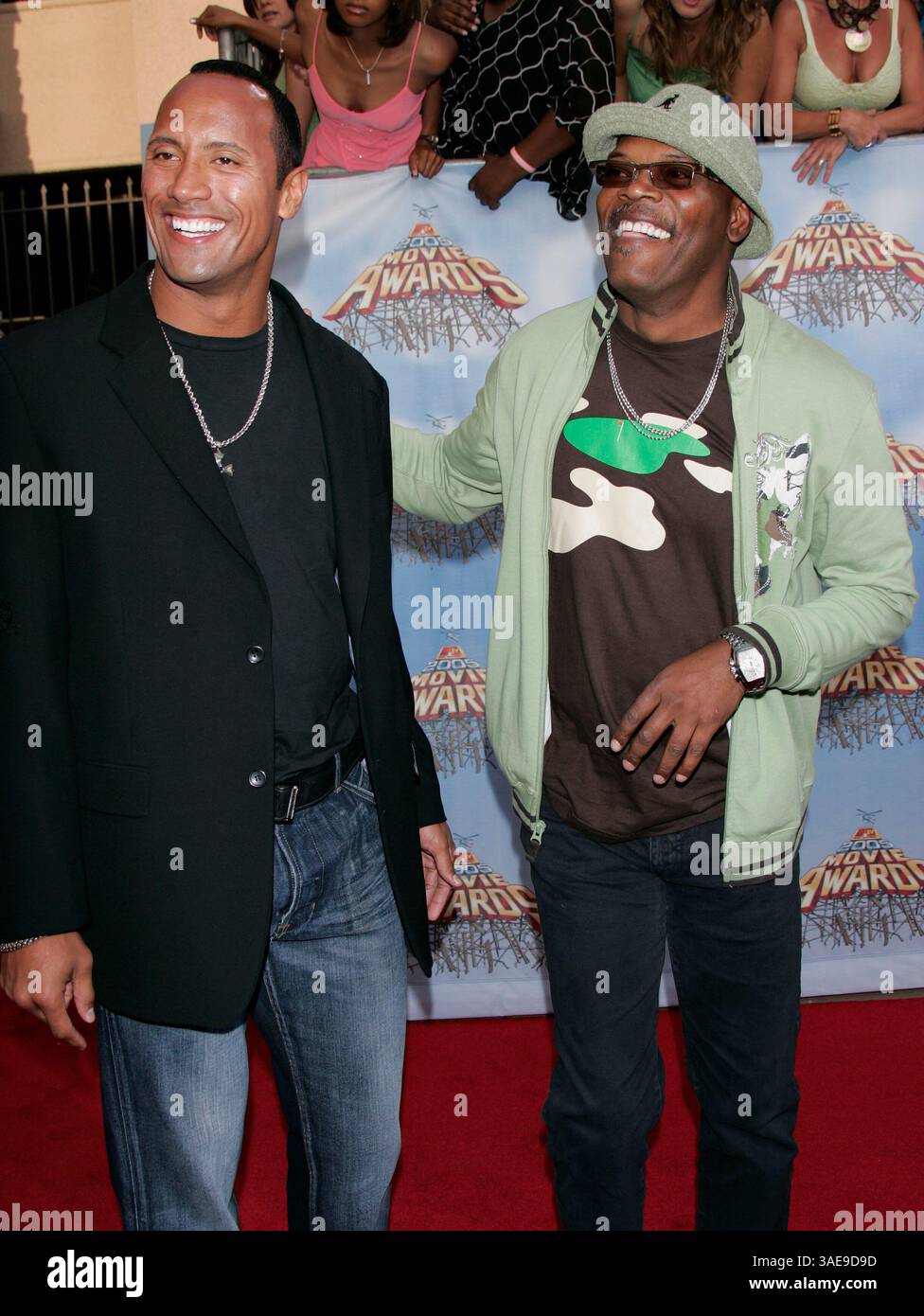 Dwayne johnson and samuel l jackson Banque de photographies et d’images ...
