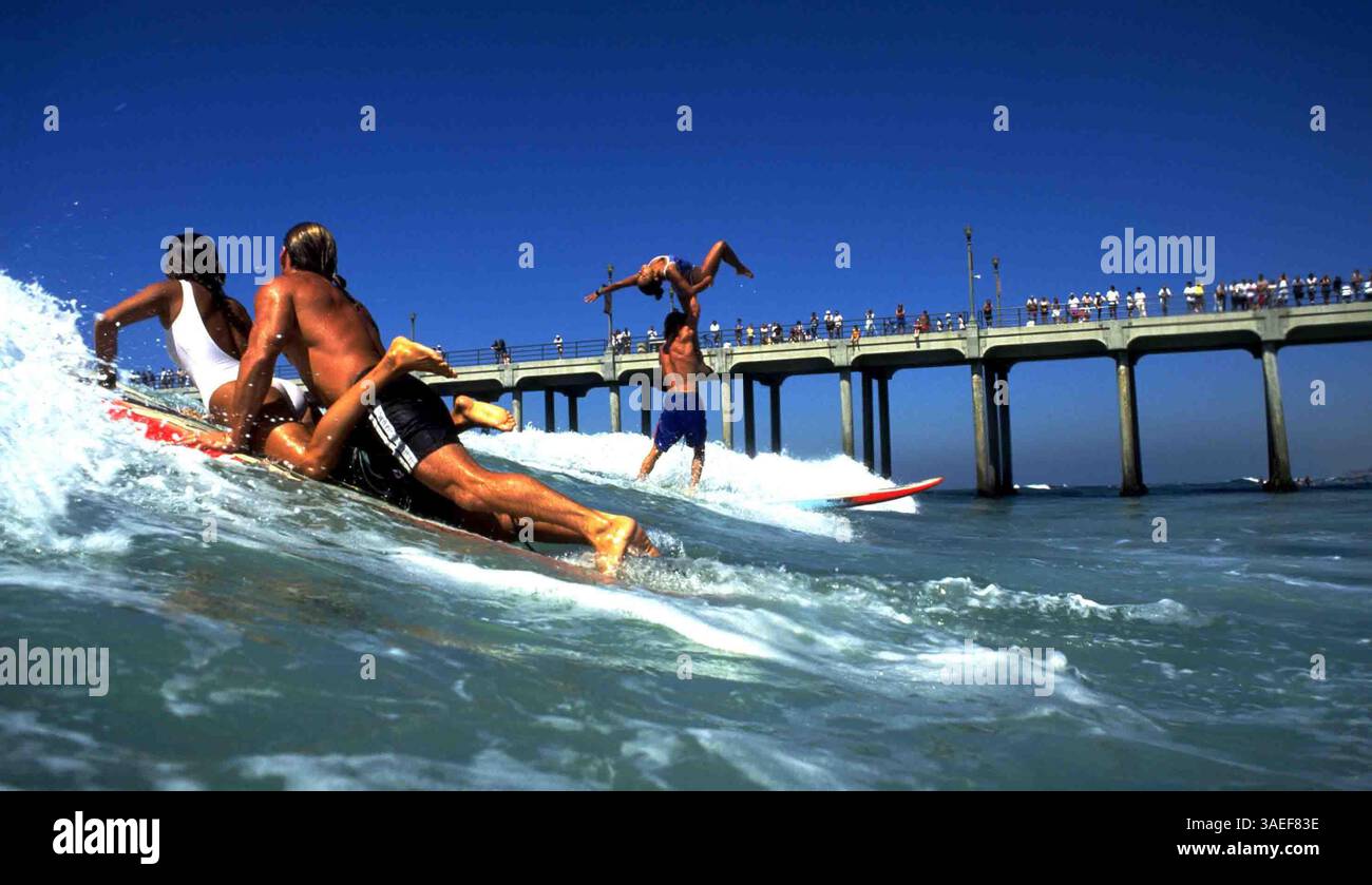 01 juin 1997 ; Huntington Beach, Californie, États-Unis ; surf en ...