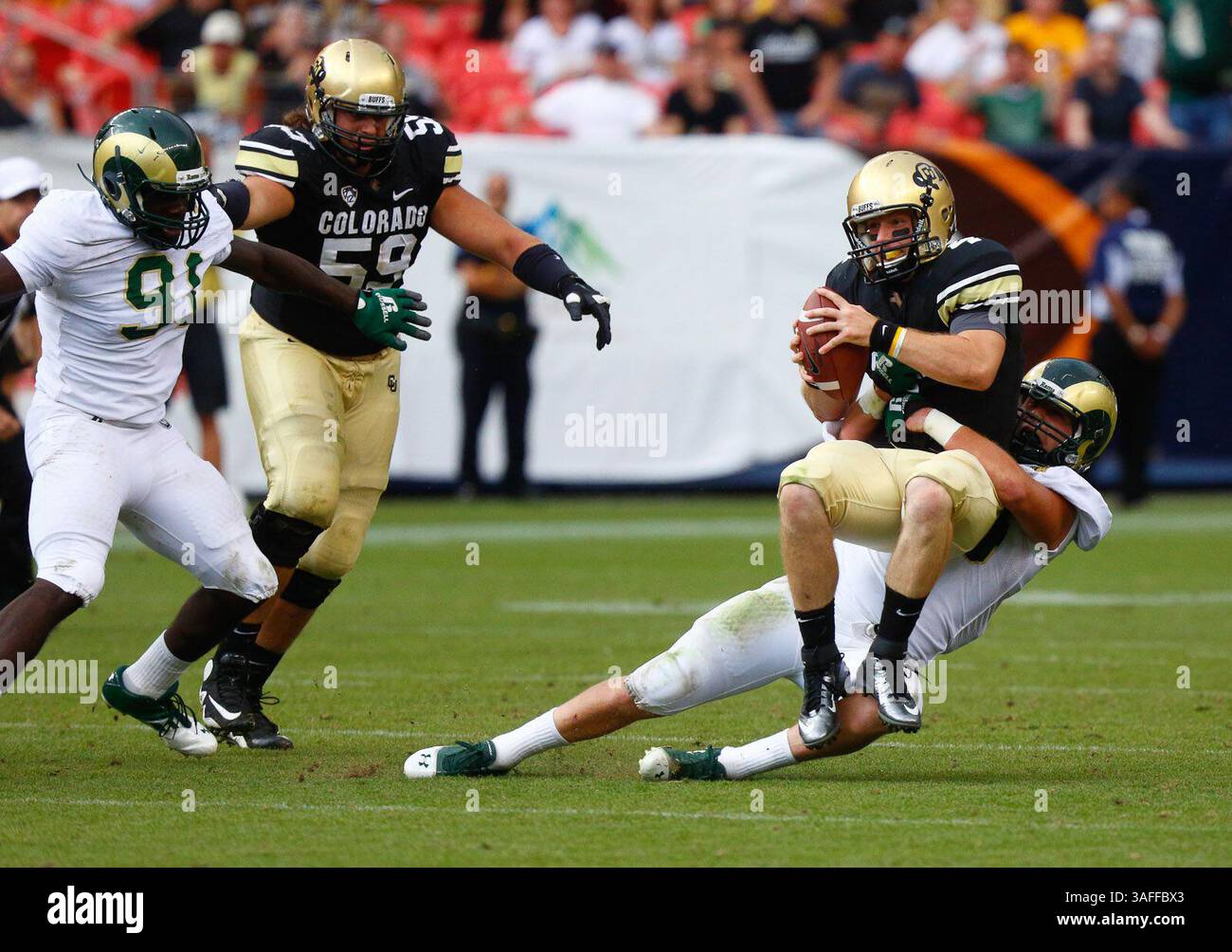 01 septembre 2012 : le quarterback du Colorado Jordan Webb (4) est ...