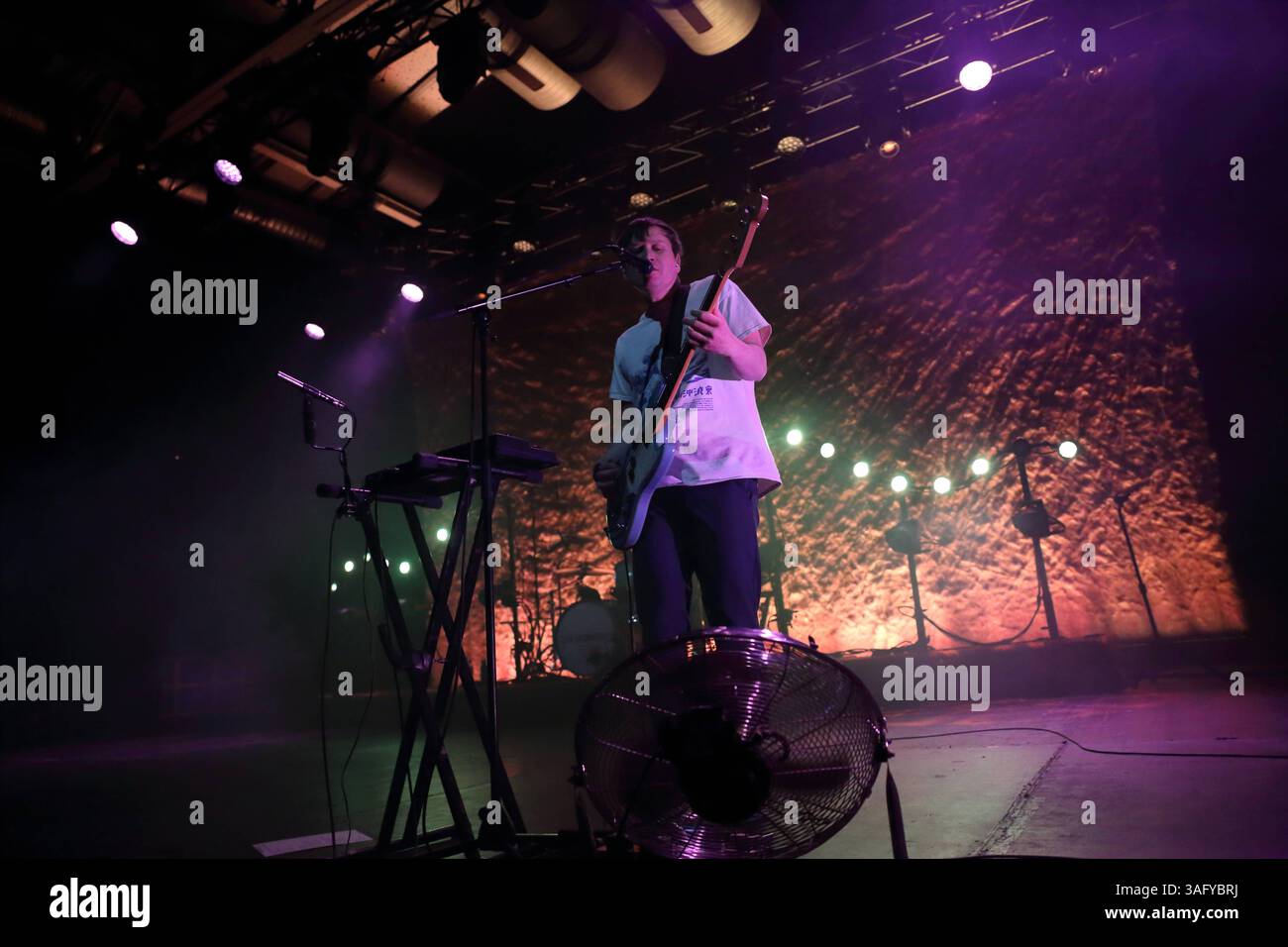 Tord Overland Knudsen von der Band The Wombats BEI einem Konzert in der ...