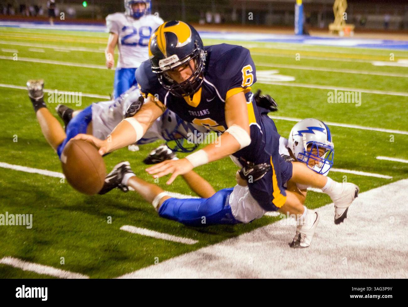 03 septembre 2010 - Rocklin, CA, USA - Oak Ridge High School at Rocklin ...
