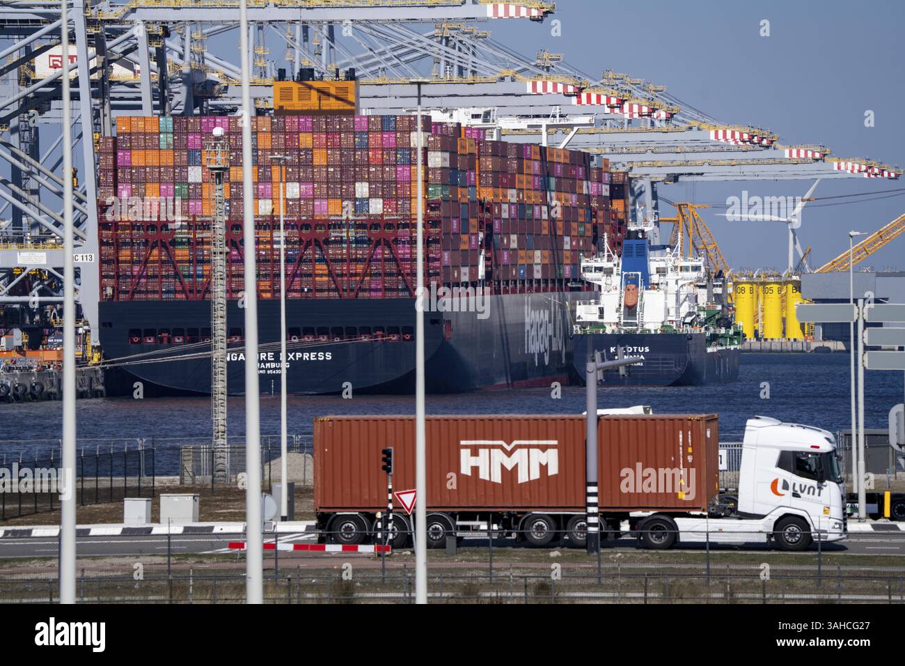 Rwg container terminal Banque de photographies et d’images à haute ...