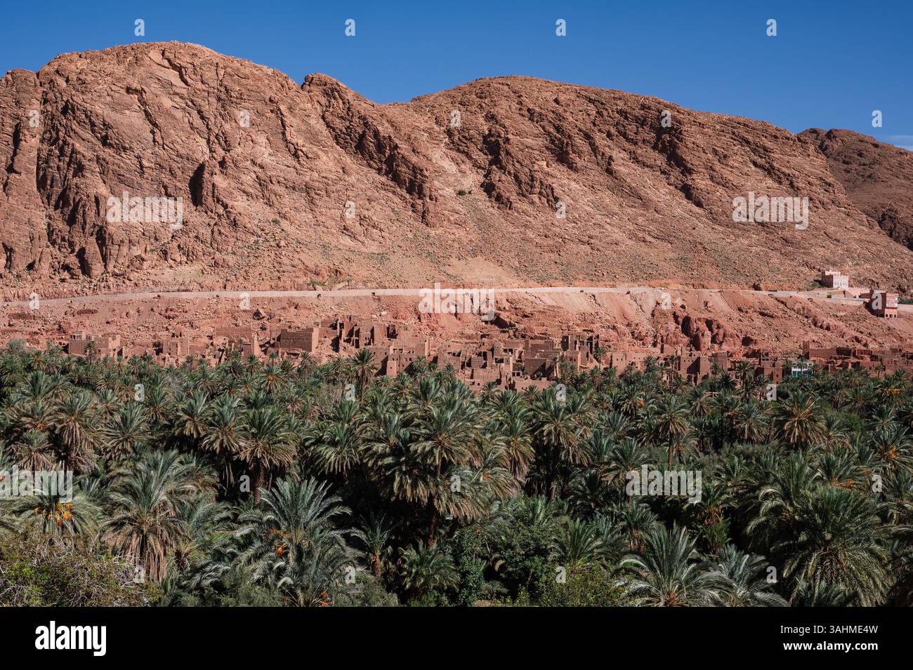 Moyen atlas paysage Banque de photographies et d’images à haute ...