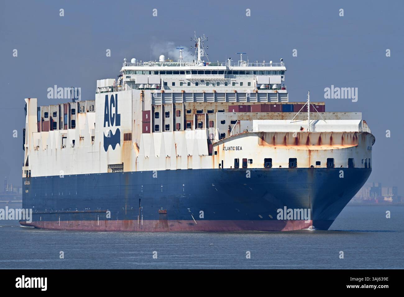 Conro ship Banque de photographies et d’images à haute résolution - Alamy