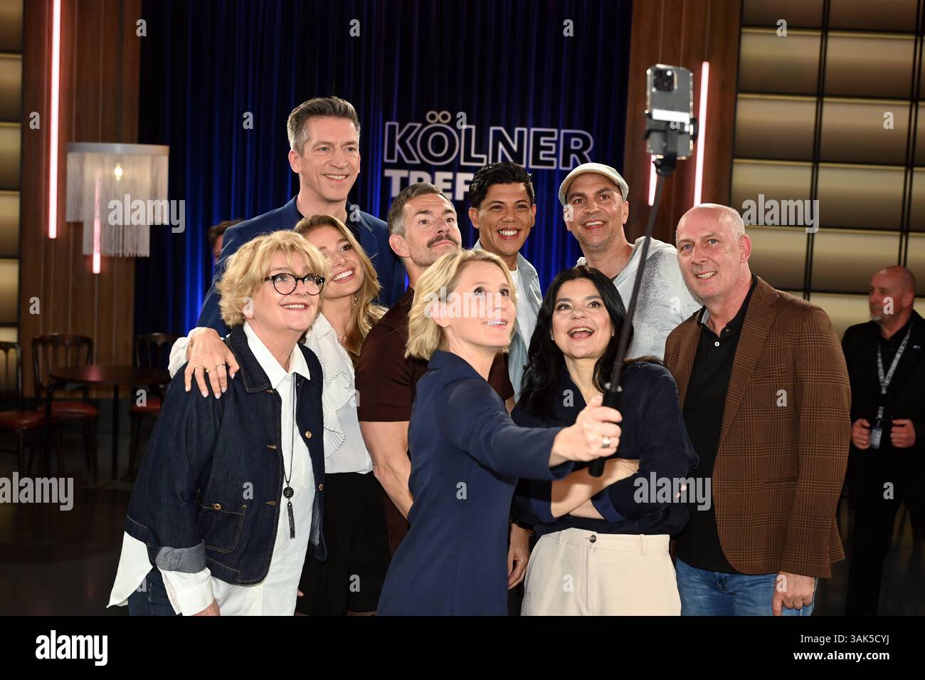 Schauspielerin Saskia Vester, Moderatorin Lola Weippert, Moderator ...