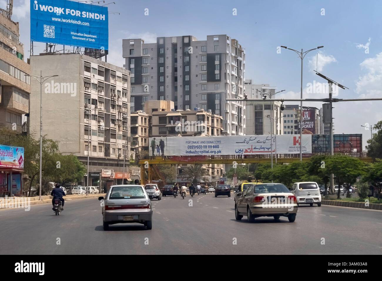 National highway karachi Banque de photographies et d’images à haute ...