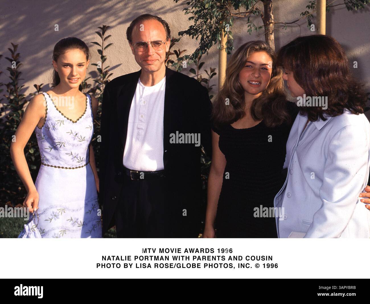 Natalie portman with parents Banque de photographies et d’images à ...