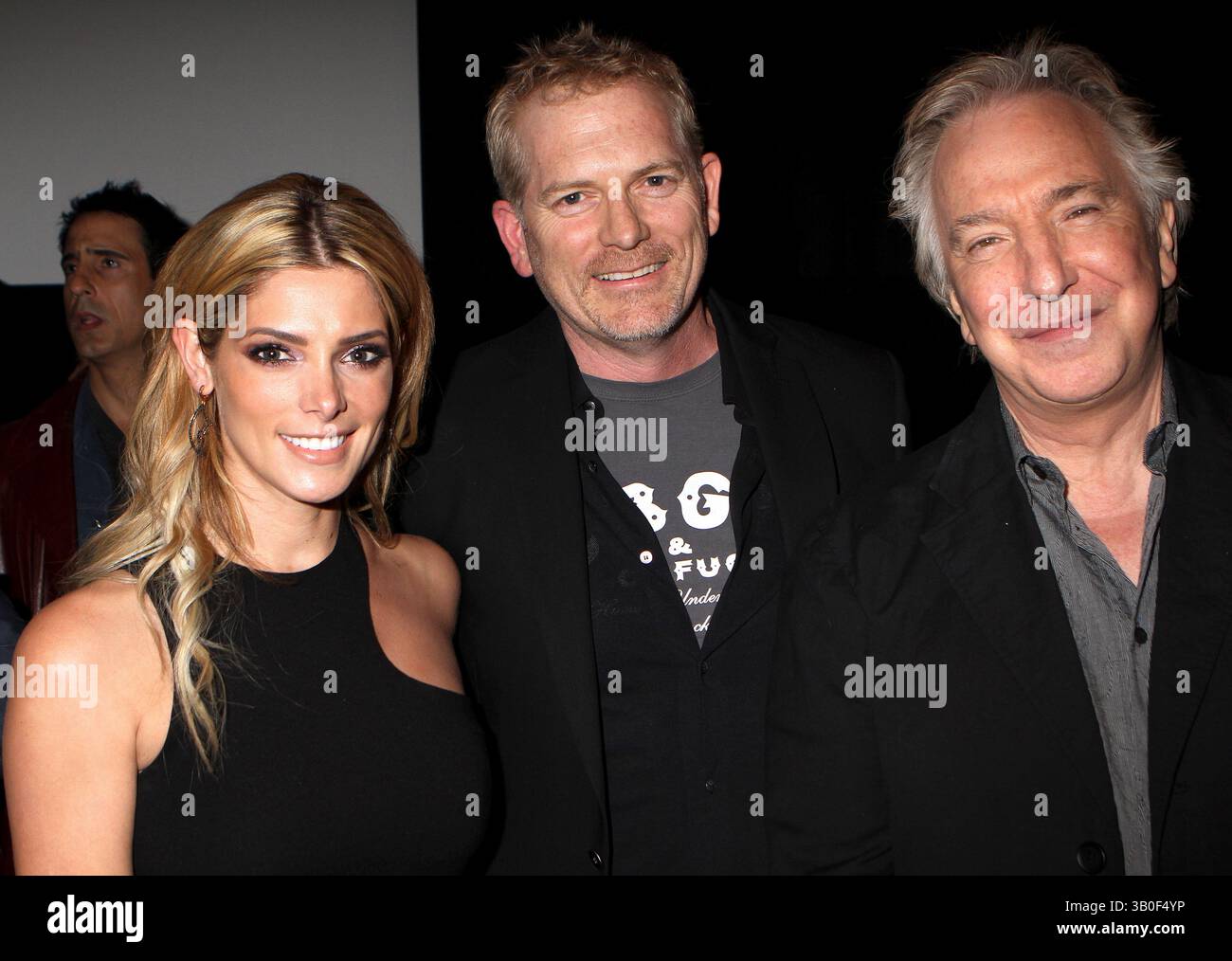 Ashley Greene, Randall Miller et Alan Rickman lors de la première de ...