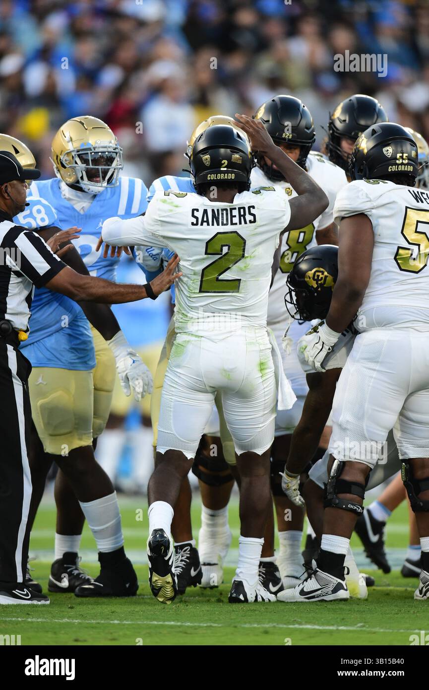 PHOTO DE DOSSIER du 24 avril 2025 : ancien quarterback des buffles du ...