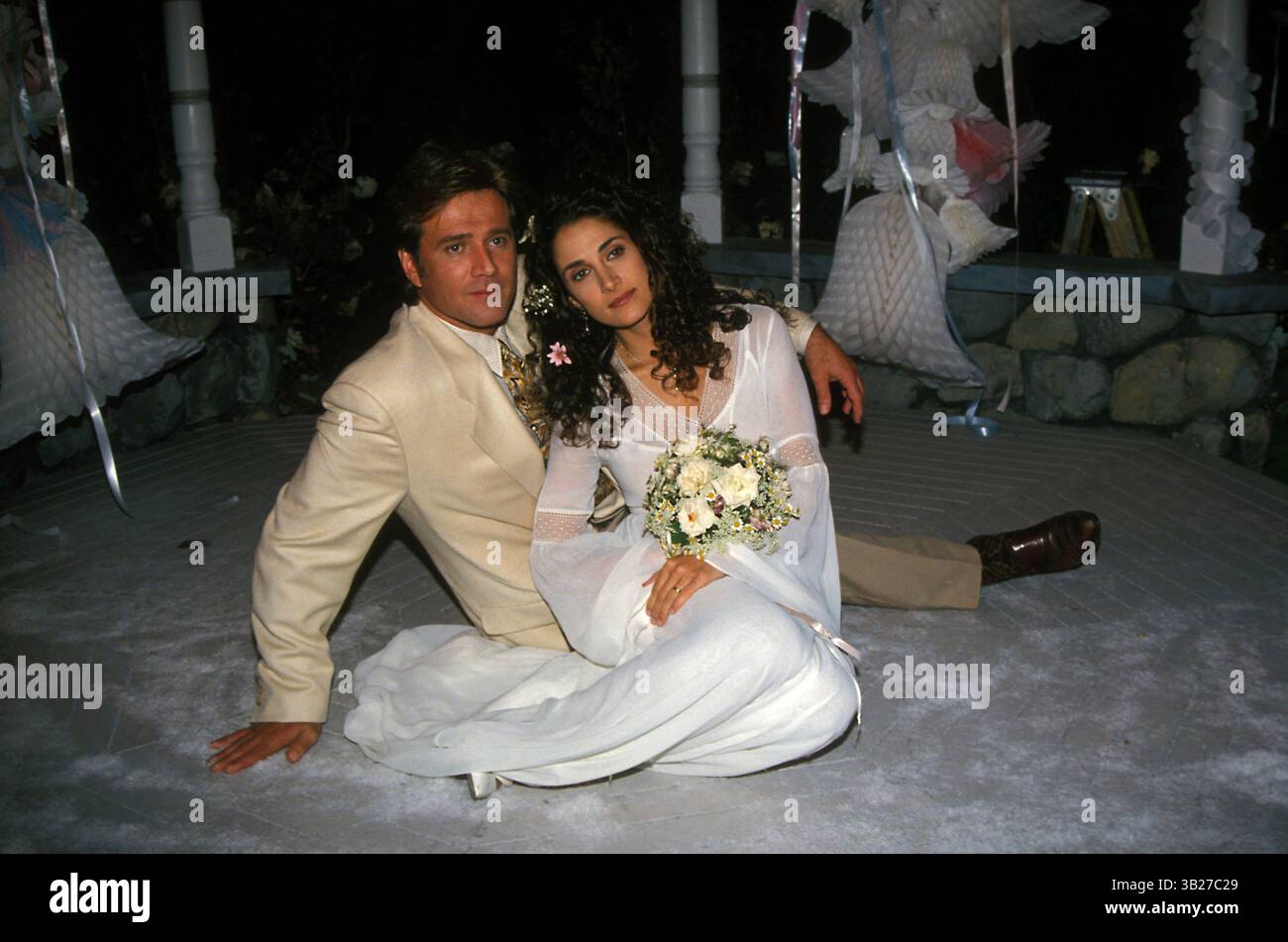 16927.MELINA KANAKAREDES AVEC FRANK DICOPOULOS. Deuxième mariage de ...