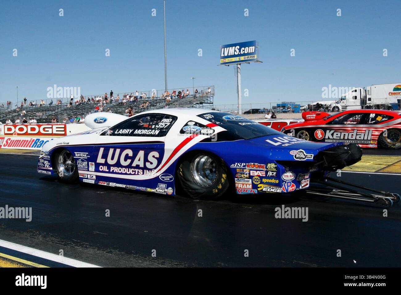 2011 APR 01 : Larry Morgan, pilote de la voiture de stock pro Lucas Oil ...