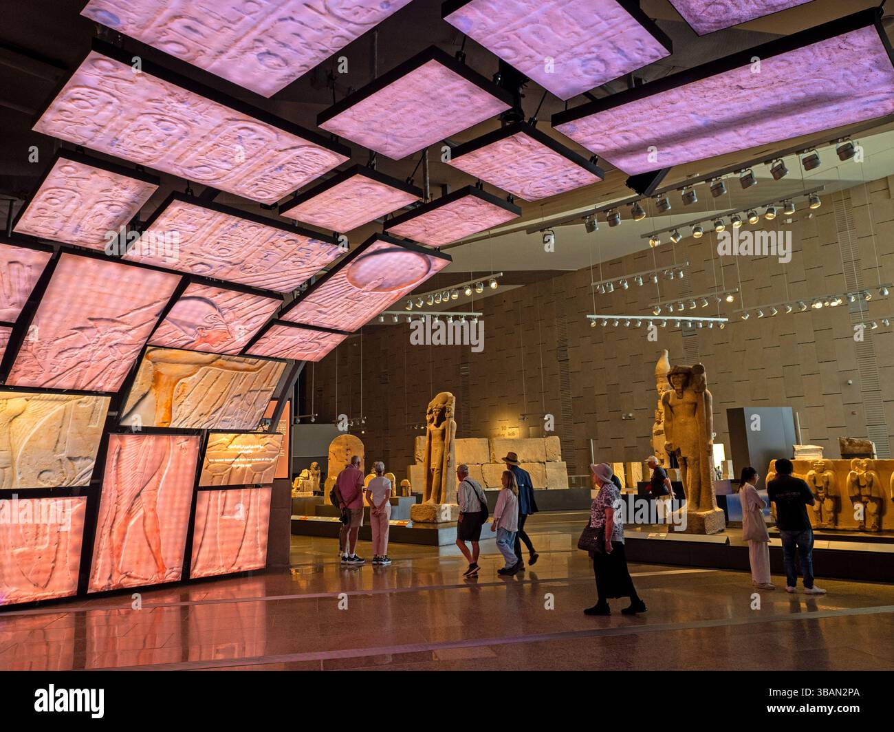 Grand musée egyptien caire Banque de photographies et d’images à haute ...