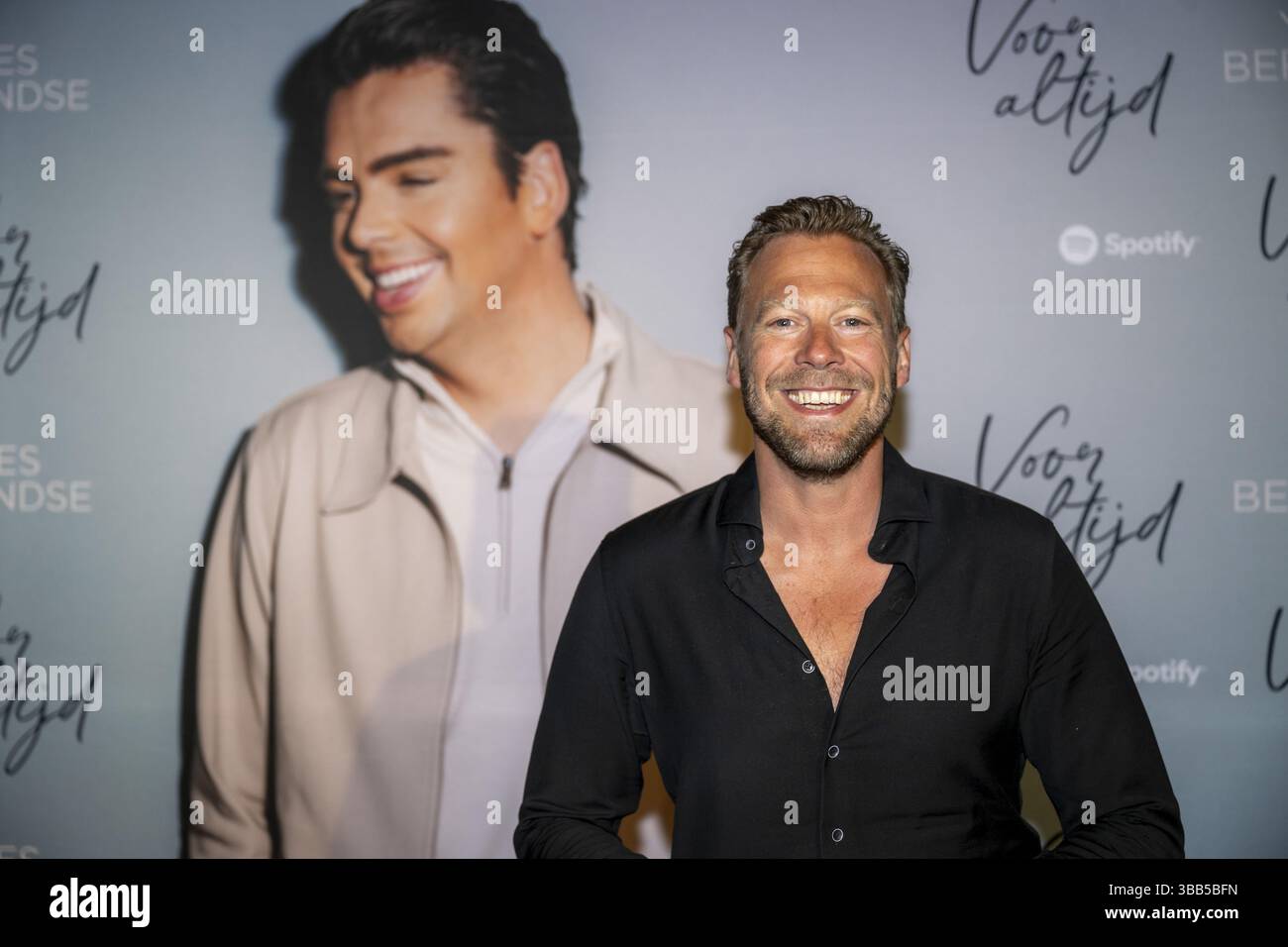 AMSTERDAM - Tim Klein sur le tapis rouge avant la présentation du nouvel album du chanteur Yves ...