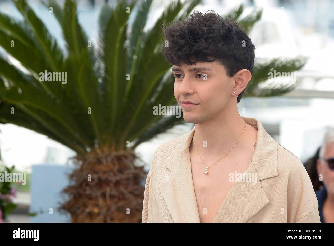 CANNES, FRANCE - 16 MAI : (de l) L'acteur Francisco Diaz, l'acteur ...