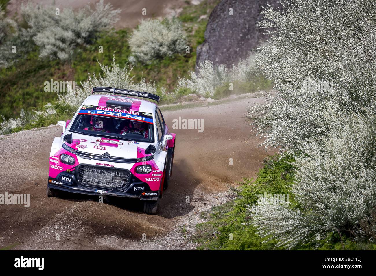 37 Sarah RUMEAU, Julie AMBLARD, Citroën C3 Rally2, action lors du ...