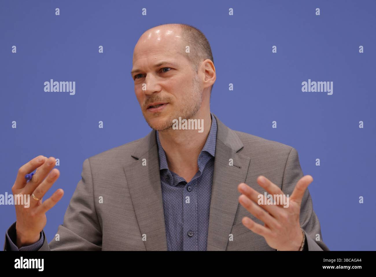 Dr Benjamin Etzold, Bonn International Centre for Conflict Studies ...
