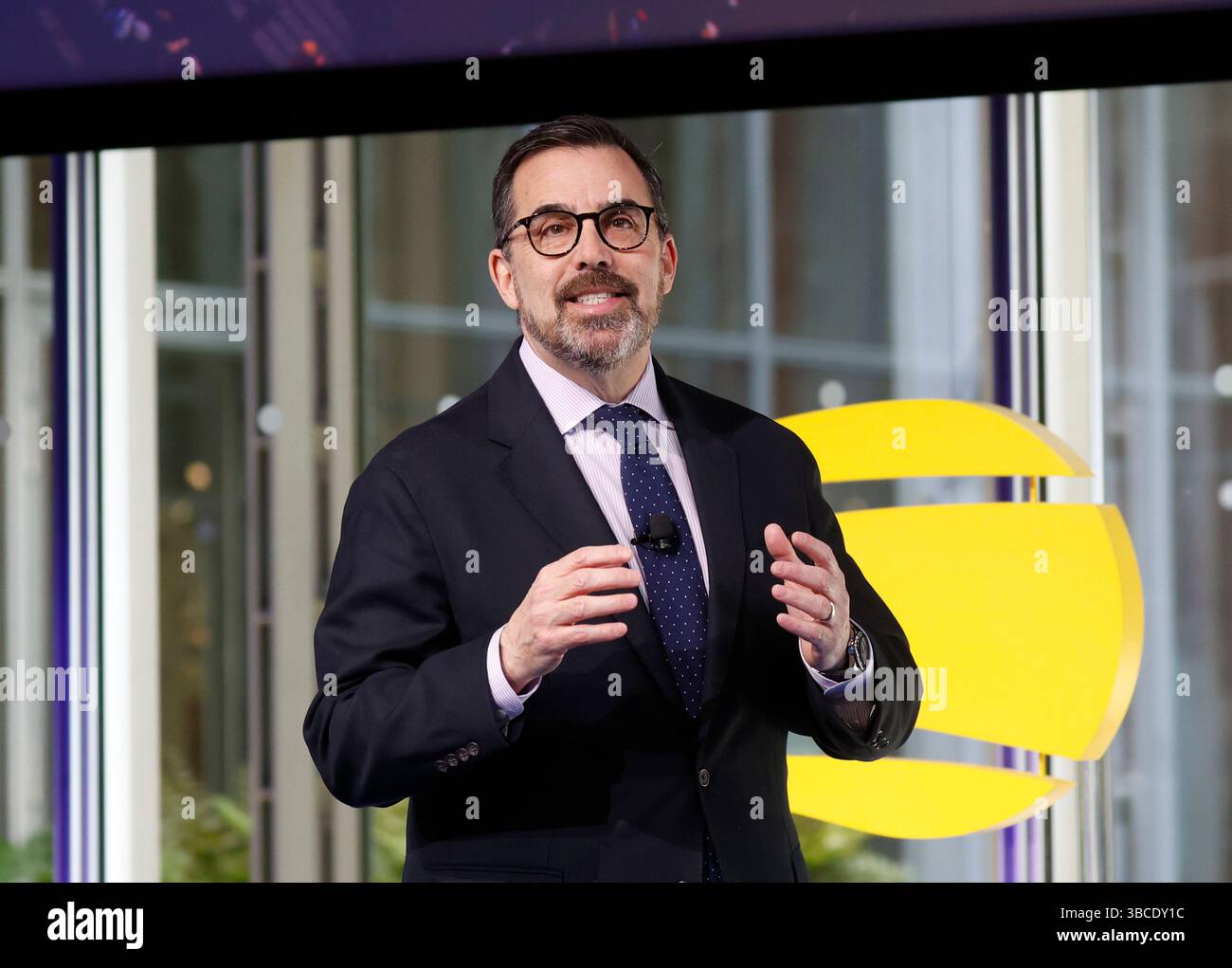 New York, États-Unis. 19 mai 2025. Lew Sherr, PDG et directeur exécutif ...