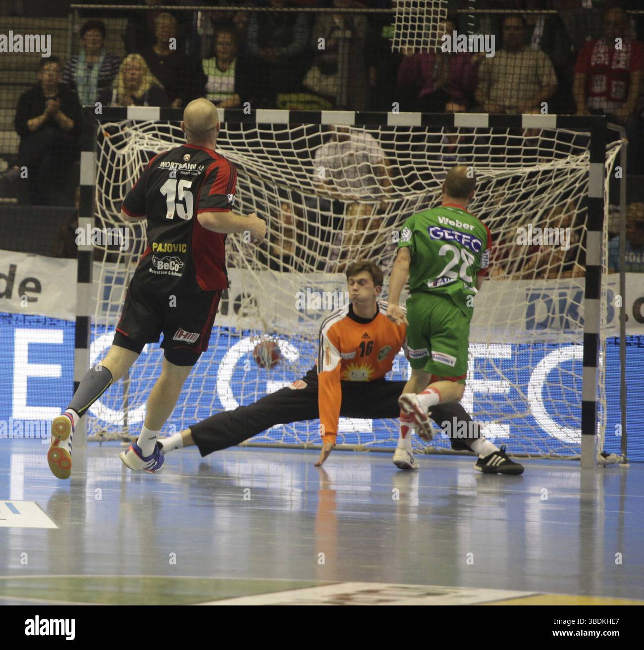 1 bundesliga de handball Banque de photographies et d’images à haute ...