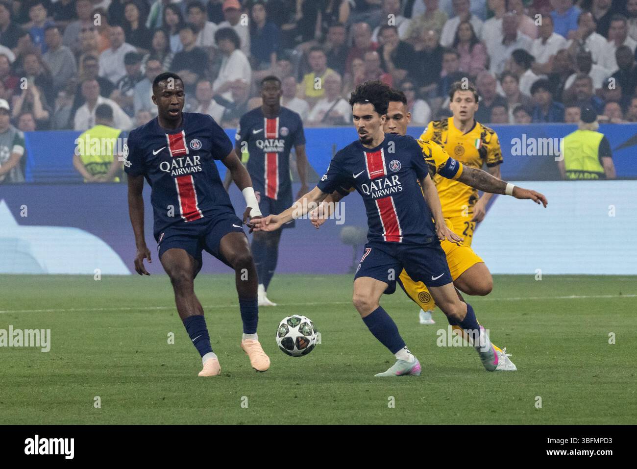 Finale de la ligue des champions de l'uefa 2025 Banque de photographies ...