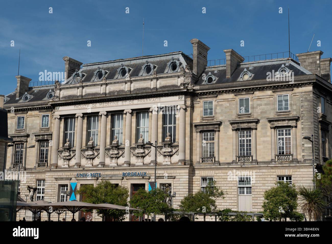 University of bordeaux Banque de photographies et d’images à haute ...