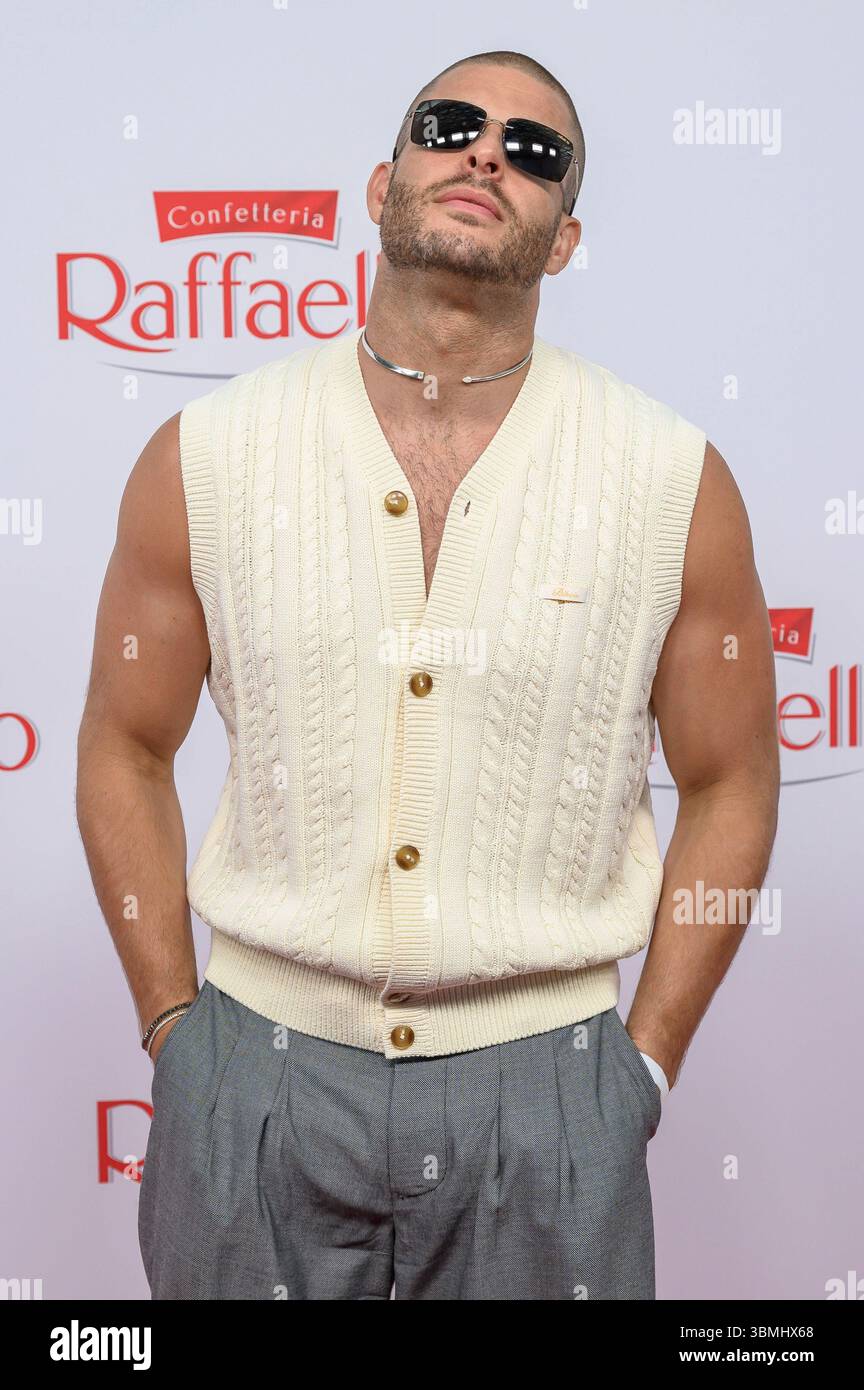 Max Ortner beim Raffaello Summer Day 2025 im K21 im Ständehaus ...