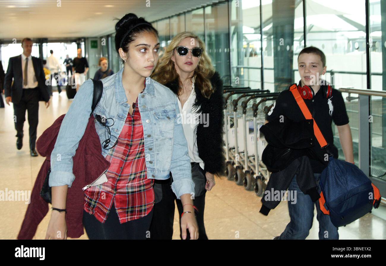 Lourdes ciccone leon and rocco ritchie Banque de photographies et d ...