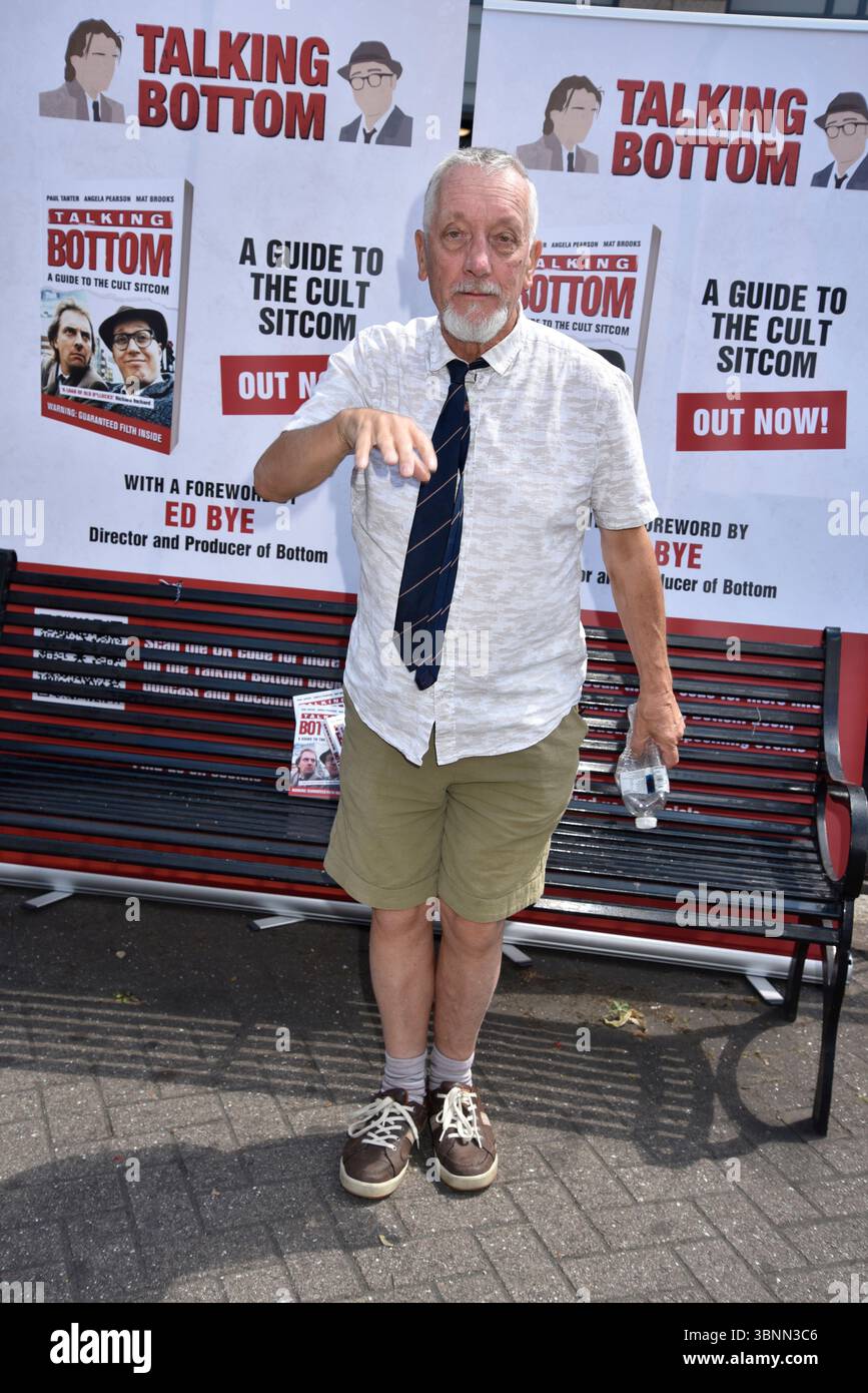 03 juillet 2025. Hammersmith. ROYAUME-UNI. Lee cornes au lancement du ...