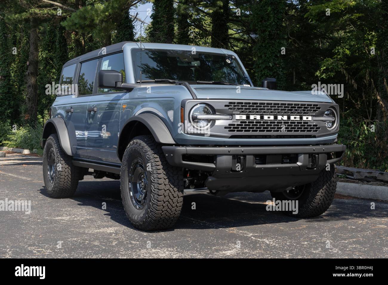 Indianapolis - 8 juillet 2025 : Ford Bronco Badlands 4 portes 4X4 ...