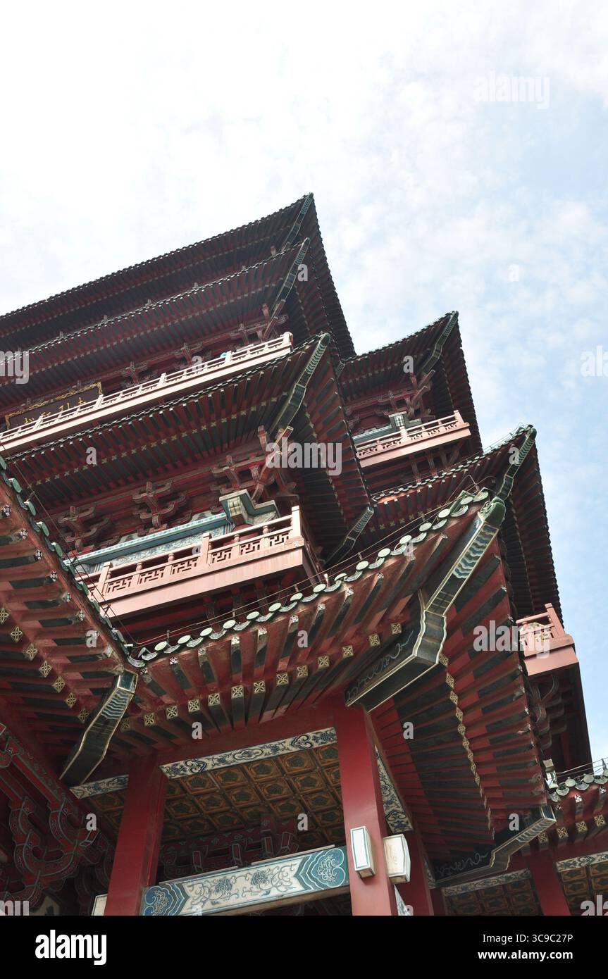 Pagoda eaves architecture chinese Banque de photographies et d’images à ...