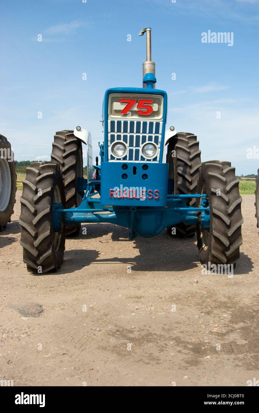 Roadless tractor Banque de photographies et d’images à haute résolution ...