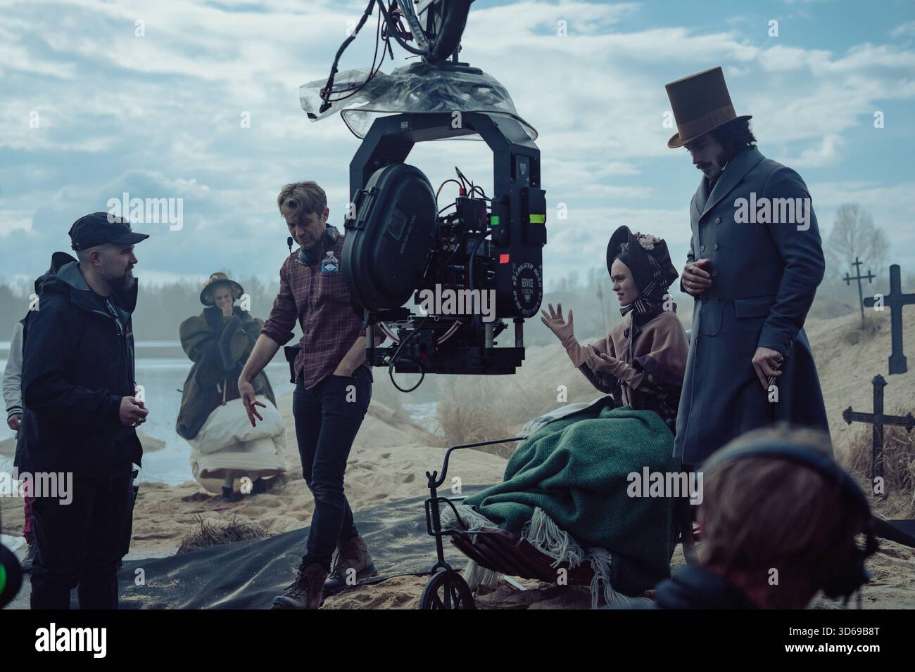 Lily rose depp aaron taylor johnson Banque de photographies et d’images ...