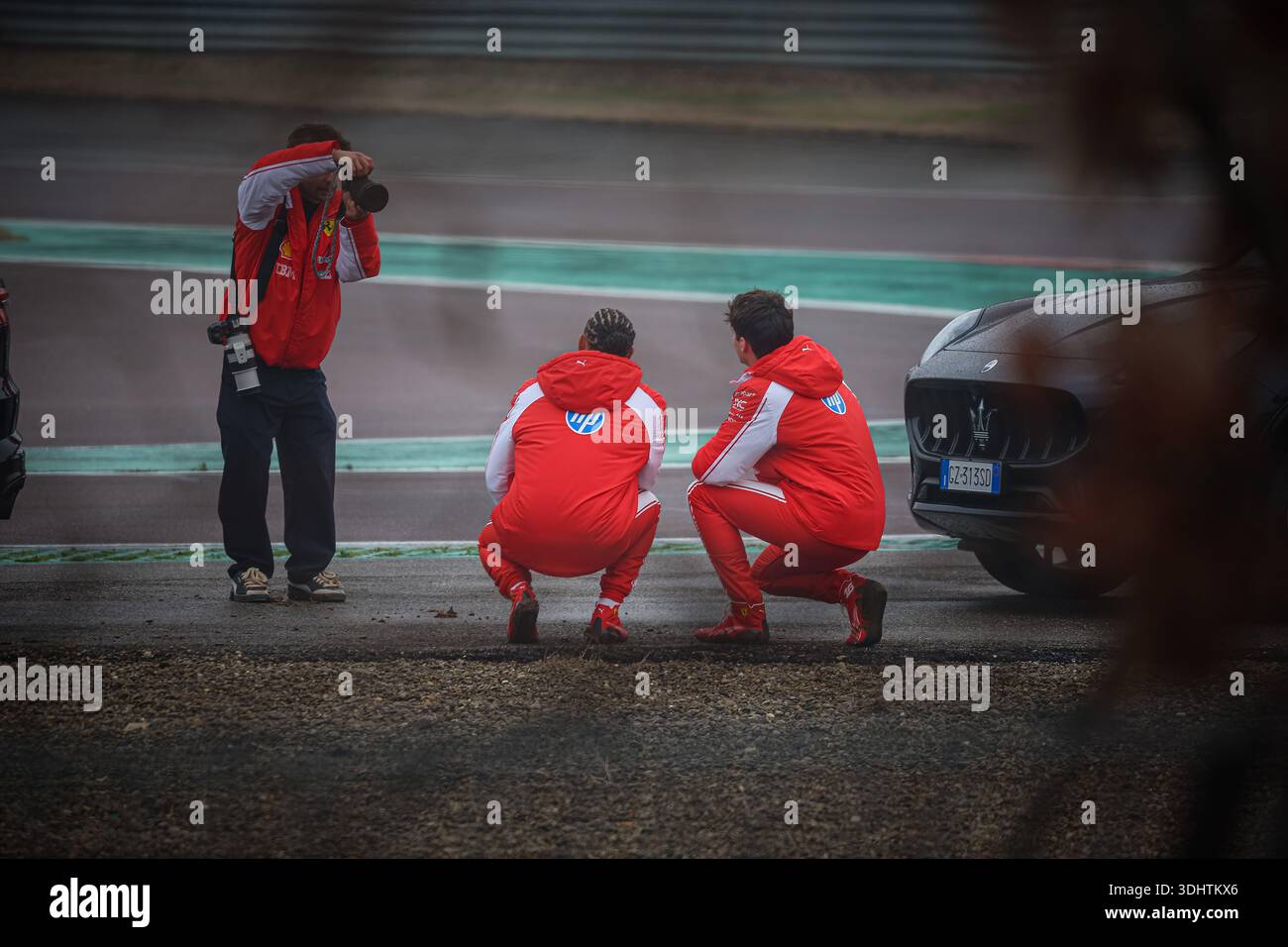 Charles Leclerc, #44 Lewis Hamilton Scuderia Ferrari, pilote pour la ...