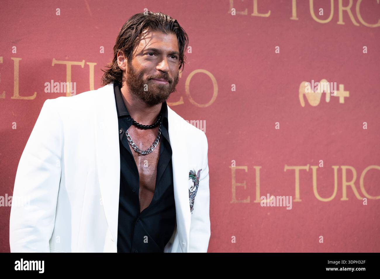 L'acteur turc Can Yaman lors de la présentation de sa nouvelle série ...