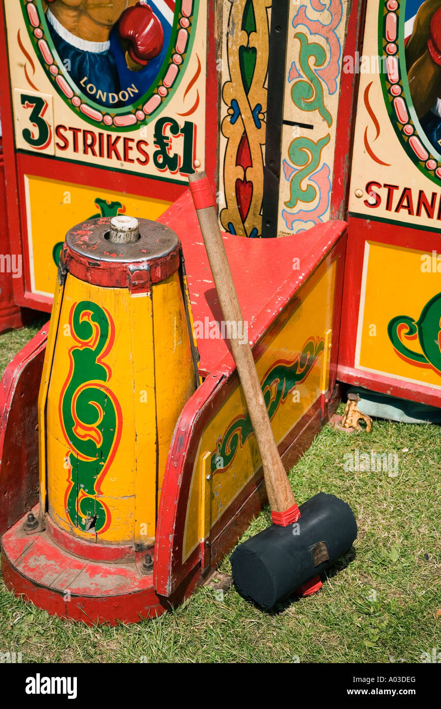 Jeu nostalgique forain Banque de photographies et d’images à haute résolution - Alamy