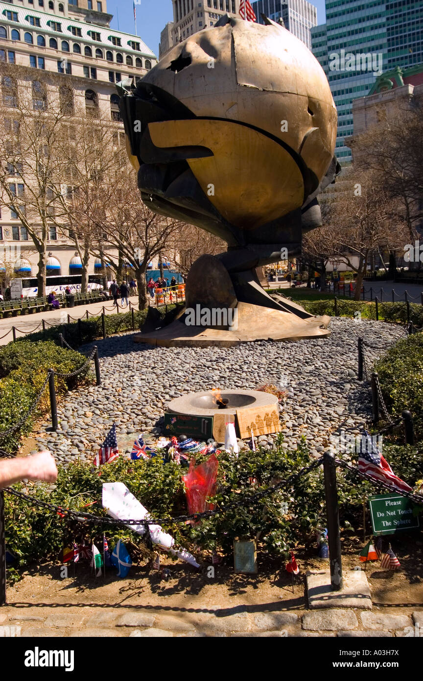 Sculpture from ground zero new Banque de photographies et d’images à ...