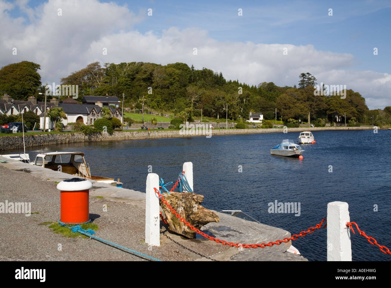 Le port de kenmare Banque de photographies et d’images à haute ...