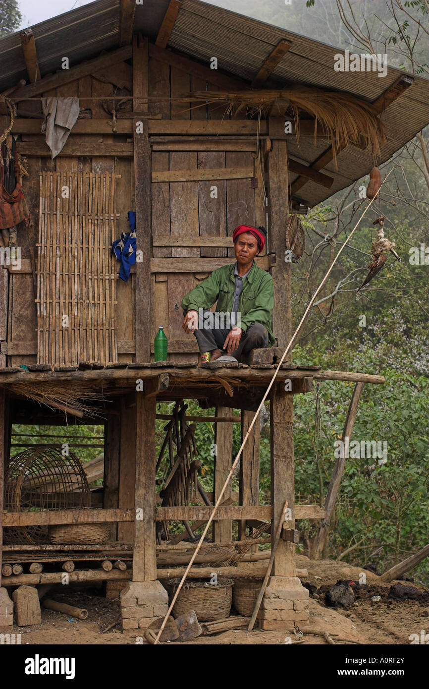 Akha village Banque de photographies et d’images à haute résolution - Alamy