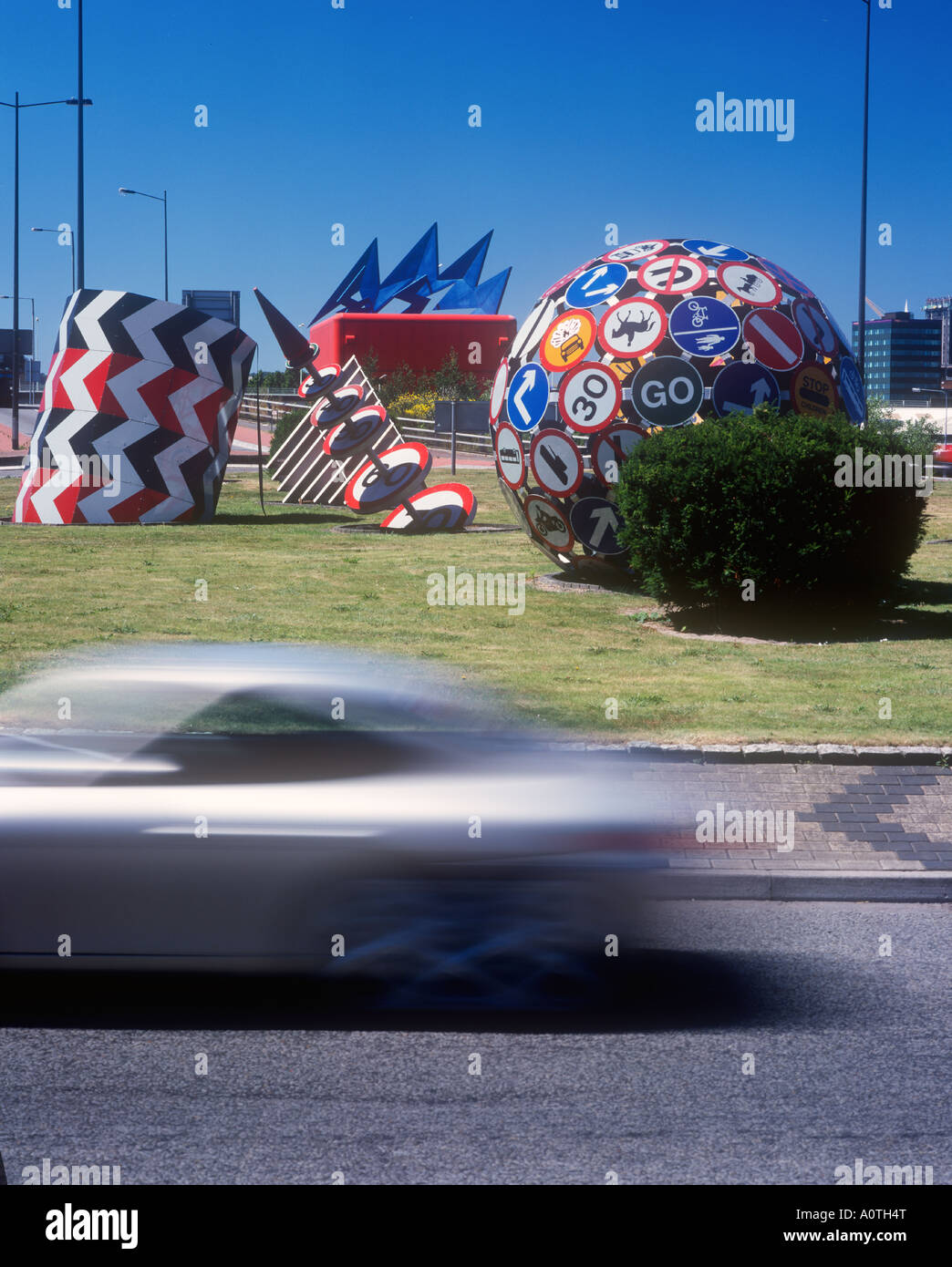 Magic roundabout road sign Banque de photographies et d’images à haute ...