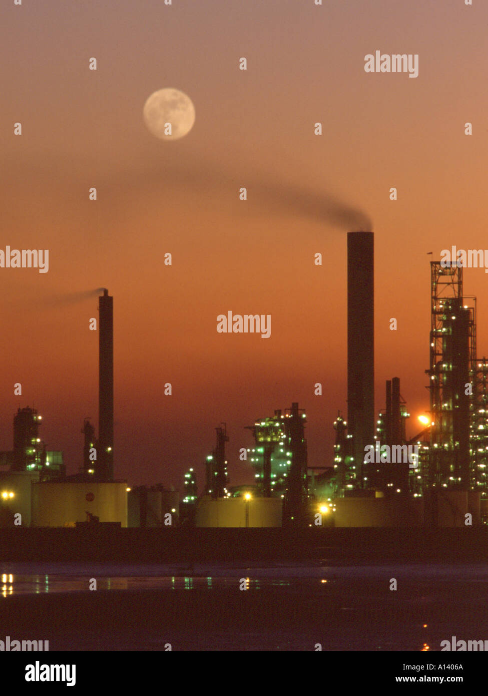 Thames refinery Banque de photographies et d’images à haute résolution ...