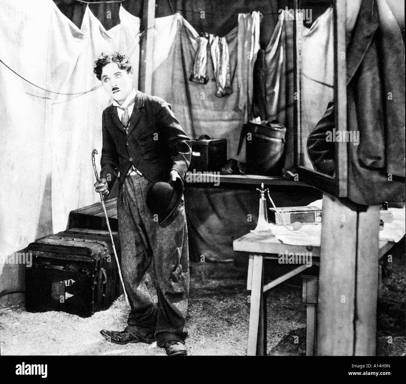 Charlot chaplin sois y Banque d'image et photos - Alamy