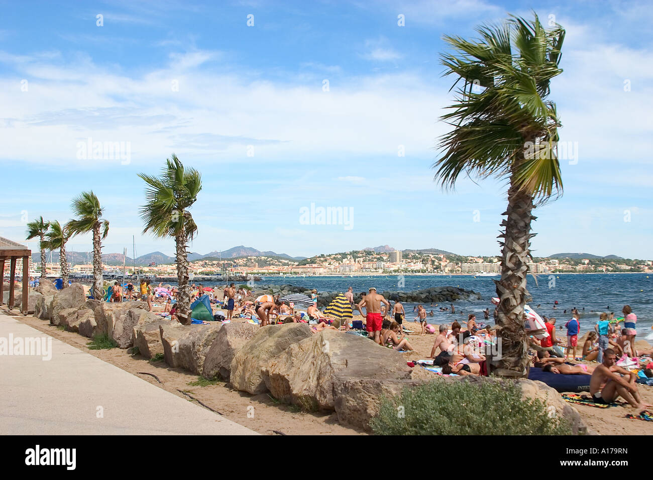 Frejus plage Banque de photographies et d’images à haute résolution - Alamy